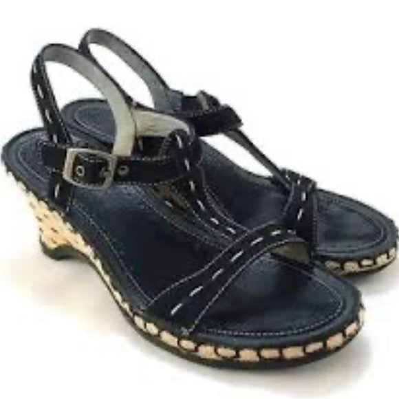 Clarks | Shoes | Clarks Indigo 6 2 Black Leather Espadrille Wedge ...